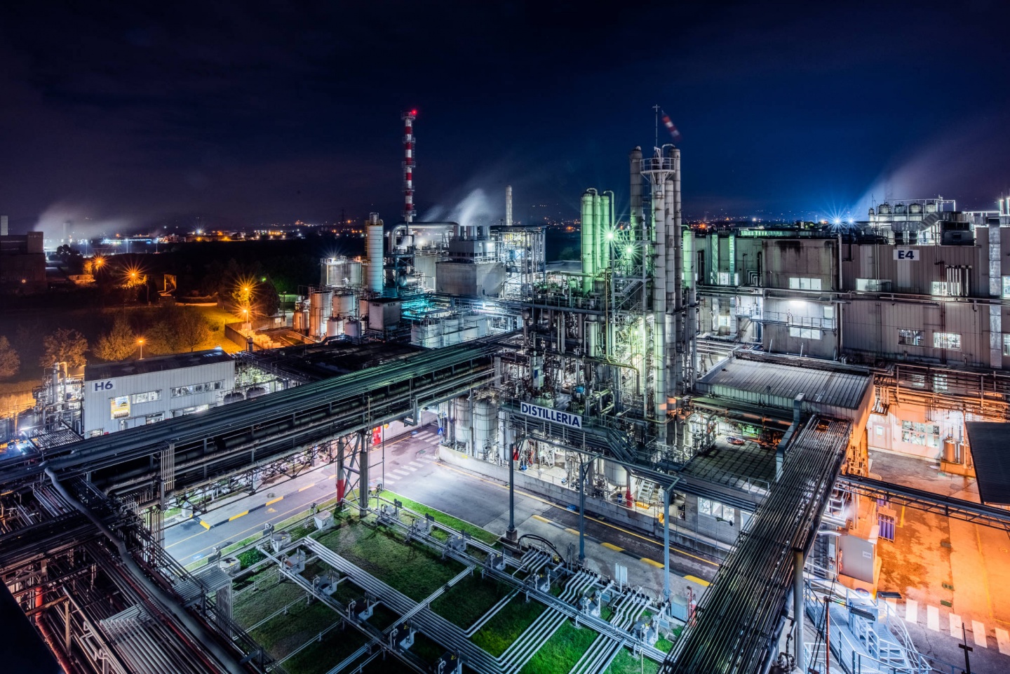 FIS - Fabbrica Italiana Sintetici